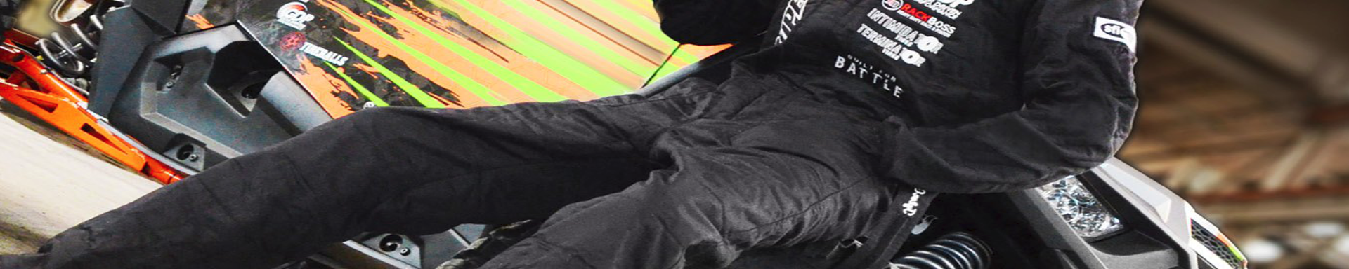 Suits | MunroPowersports.com